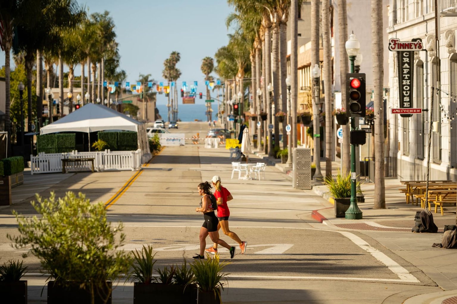 5 Reasons to Run the Mountains to Beach Marathon